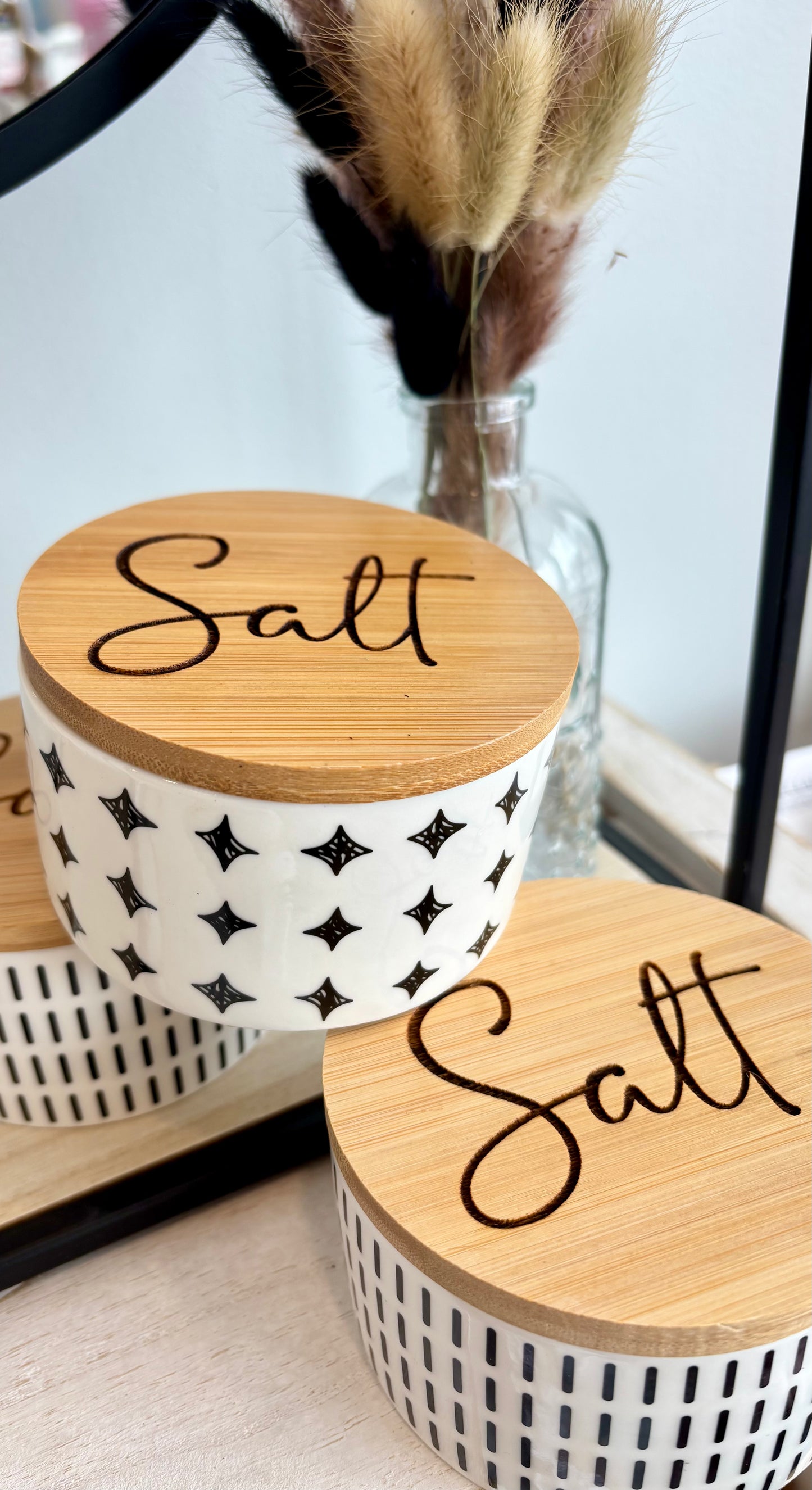 SALT DISH – Stilettos & Sawdust